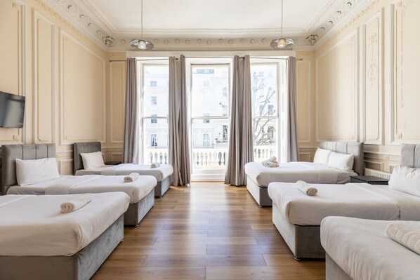 Estúdio Premium, casa de banho anexa (Group) | Wi-fi grátis, roupa de cama fornecida