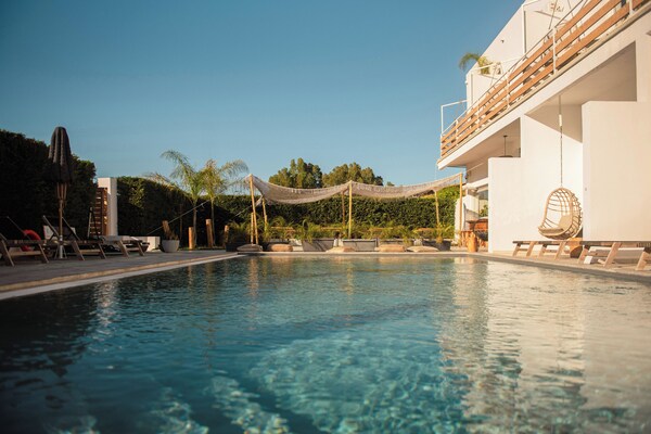 Bohotel Messonghi - Designer's Hotel - Corfu