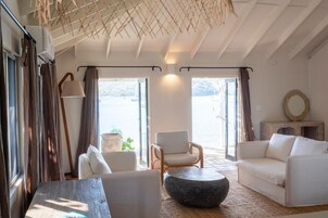 Casa de Campo Deluxe, vista para o oceano | Sala de estar