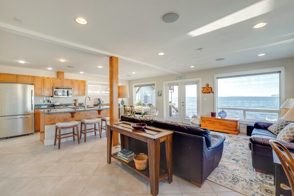 Ocean Views & Beach Access At Cottage On Birch Bay - Birch Bay State Park, Blaine