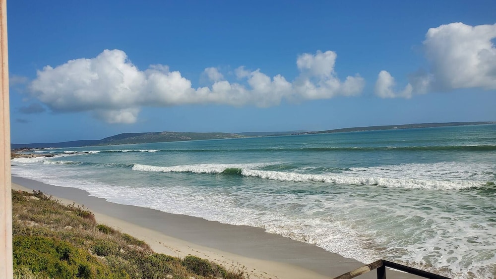 Pirates Paradise - Seaside Retreat In Langebaan With Bbq - Langebaan