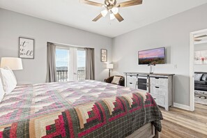 Condo luxo, 1 quarto, vista para a montanha | Individualmente decorados, individualmente mobiliados