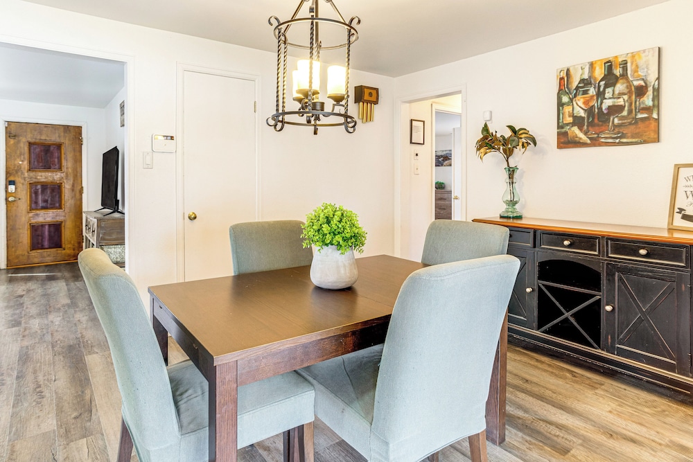 7 Mi To Dtwn Denver: Home W/ Large Yard! - Denver, CO