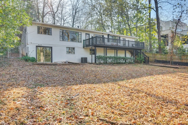 Mid-century Bungalow In The Heart Of Buckhead! - Atlanta, GA