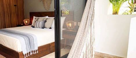 Condo, 1 cama King e sofá-cama, acesso à piscina, vista para o jardim (Ka'an 106 - 1 Rec.) | 1 quarto, individualmente decorados, individualmente mobiliados