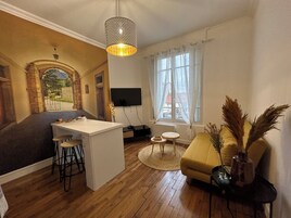 Apartamento Comfort, Vista para a cidade | Sala de estar