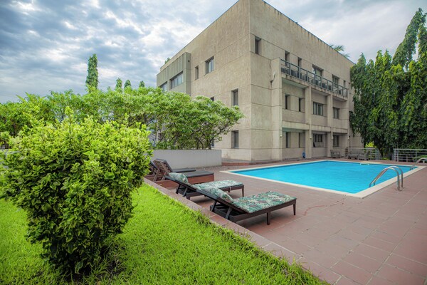 Sky Suites Airport - Accra