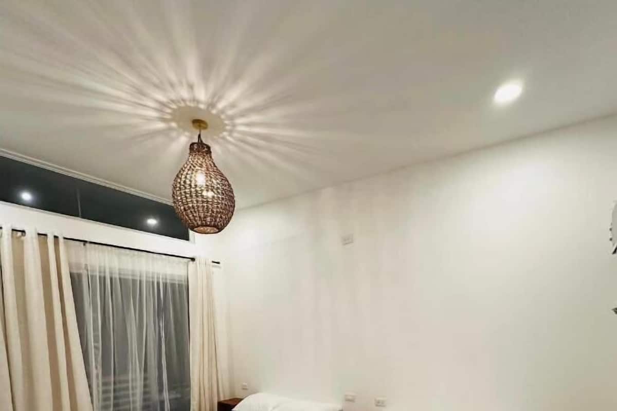 Quarto família, aceita animais de estimação, de frente para a praia | Vista da sacada