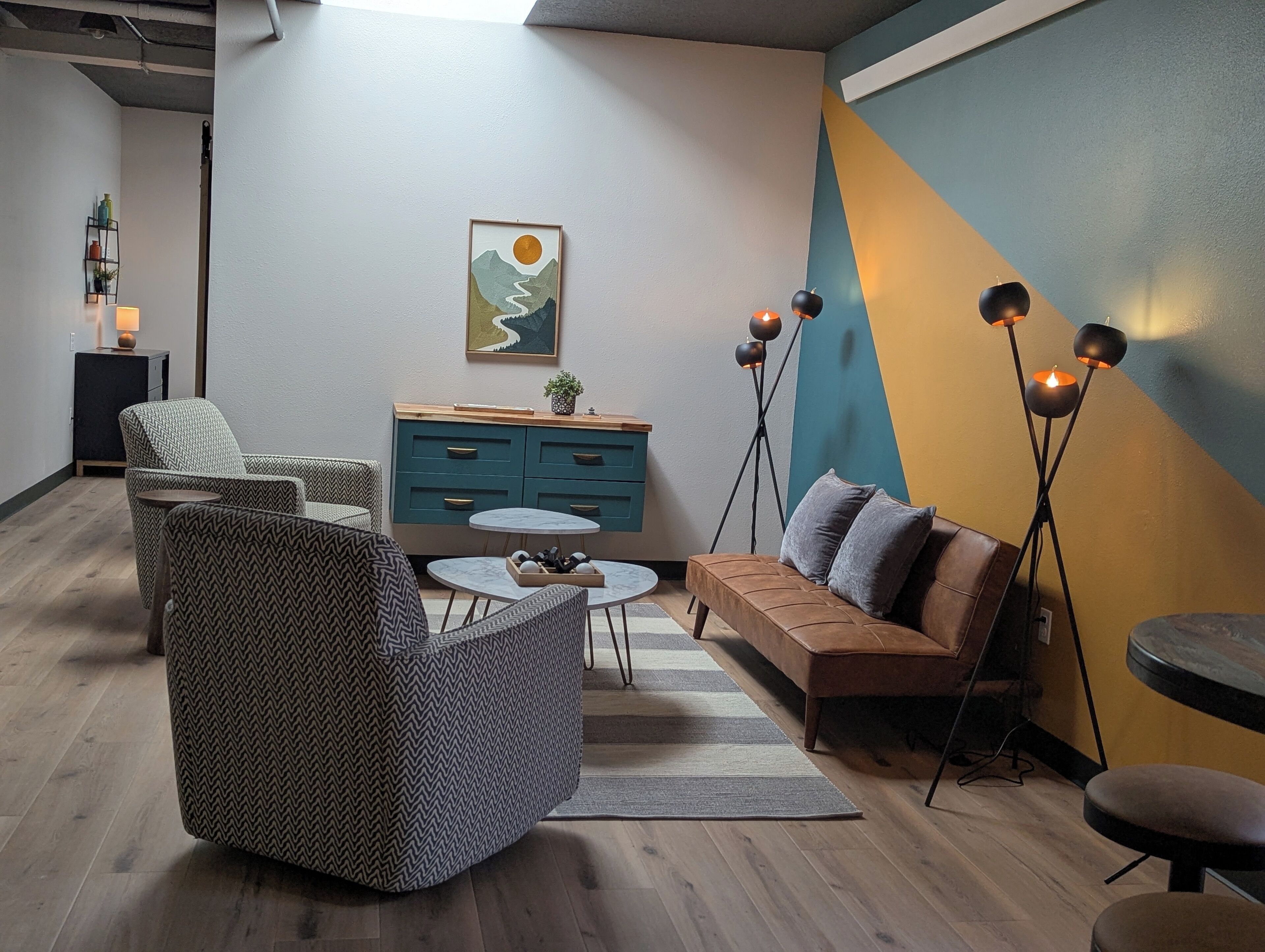 Downtown Loft W/ Game Theme - Black Hawk, SD