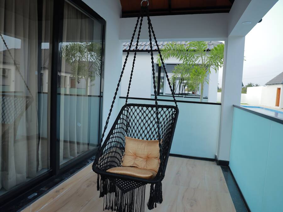 Casa de campo família, vista para a piscina | Vista da sacada