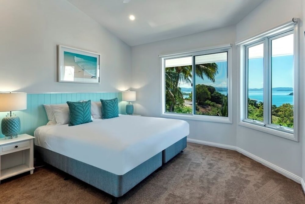 Blue Sands - Hamilton Island | Vrbo