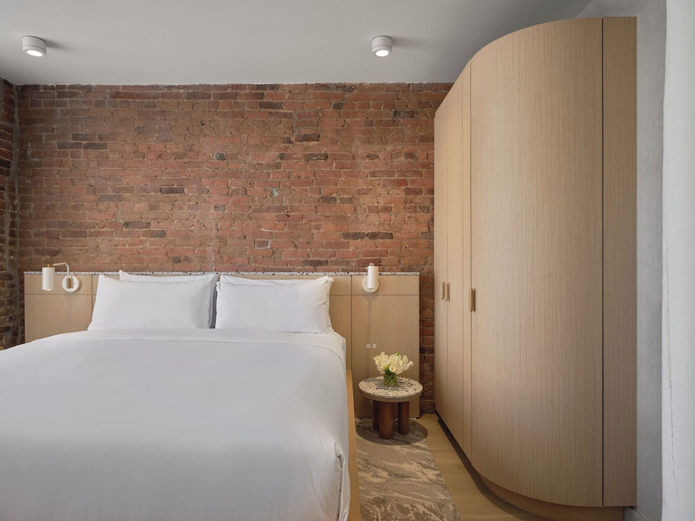 Corner Apartments - Montreal