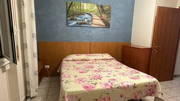 Quarto Duplo Básico | Wi-fi grátis