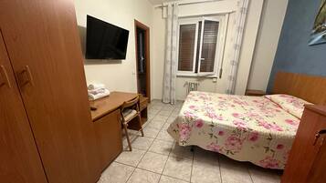 Quarto Duplo Básico | Wi-fi grátis