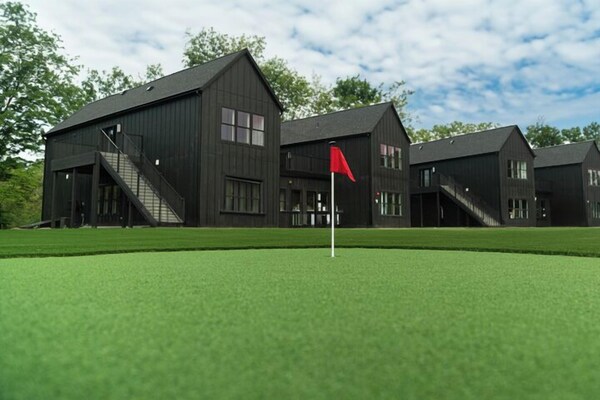 Spillway Lodges - Torch Lake, MI