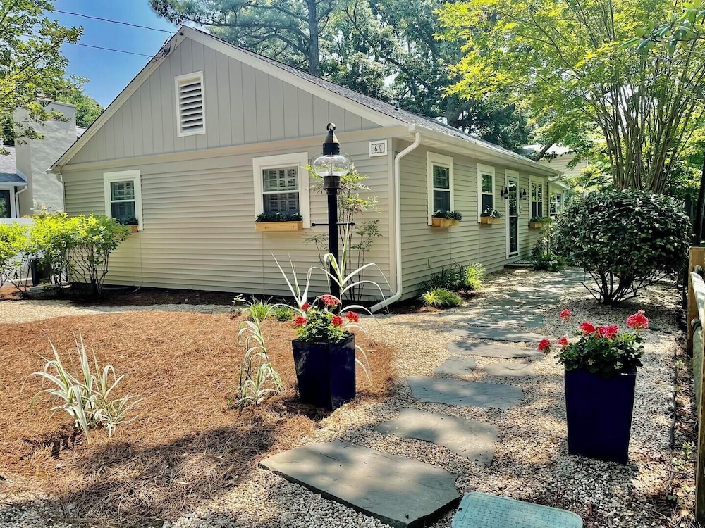 Henlopen Avenue 64 - Lewes, DE
