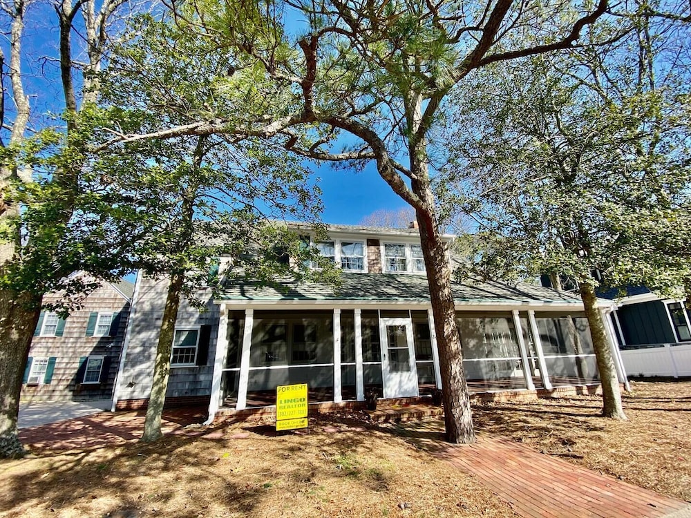 Virginia Avenue 25 - Rehoboth Beach, DE