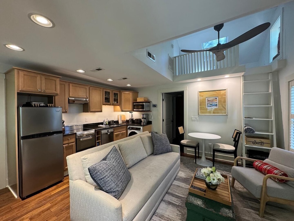 Henlopen Avenue 164 2 - Rehoboth Beach, DE