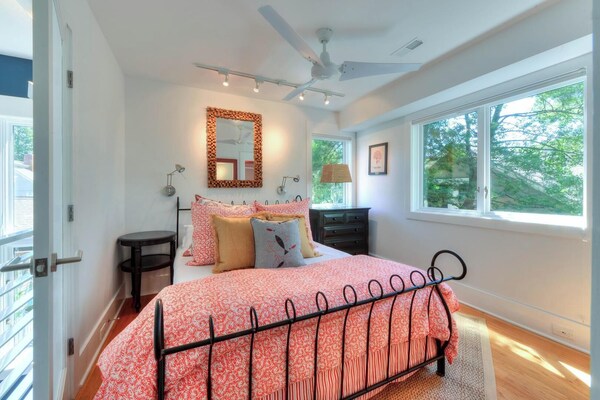 Hickman Street 214 - Rehoboth Beach, DE