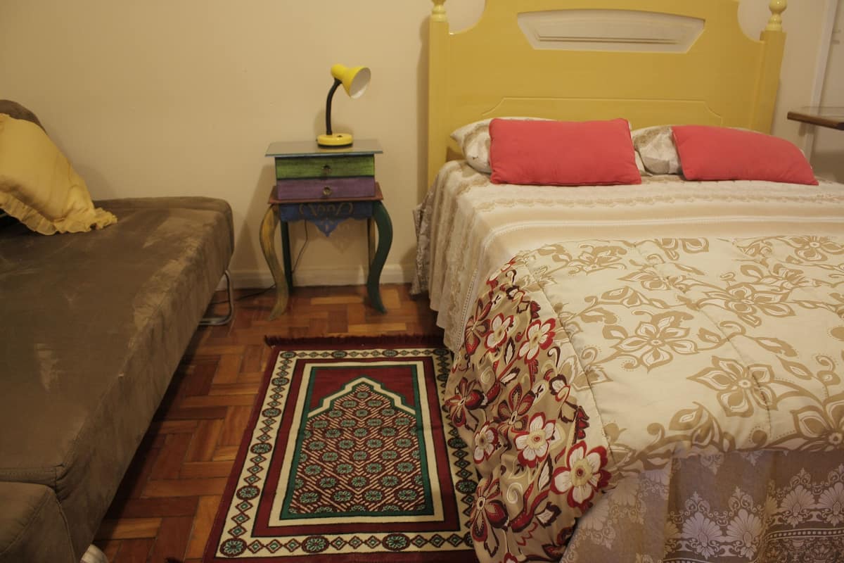 Quarto Twin Standard | 1 quarto, ferro/tábua de engomar, Wi-fi grátis