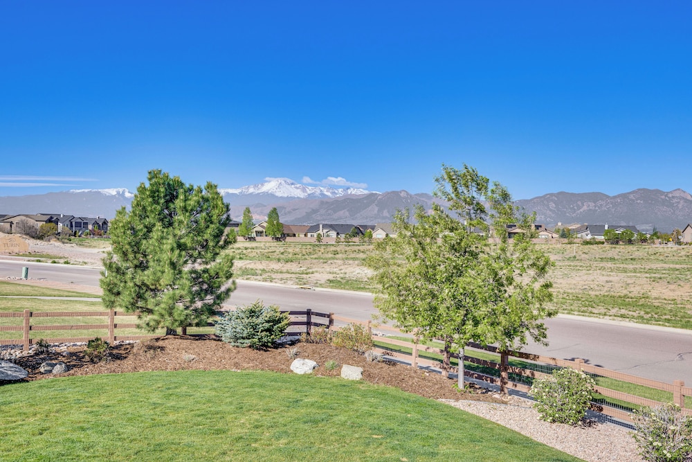 Mtn-view Paradise Near Usafa In Colorado Springs! - Colorado Springs, CO