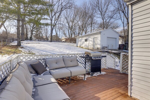 3 Mi To Englewood Dam: Pet-friendly Home W/ Yard! - Laura, OH