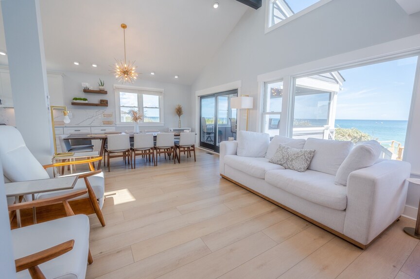 Spacious 4-bedroom House W/ 4 Full Bathrooms In Charming Duck, Nc. - Southern Shores, NC