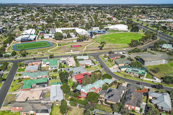 Stayau Gorgeous 5br Bbq Home Geelong - Geelong