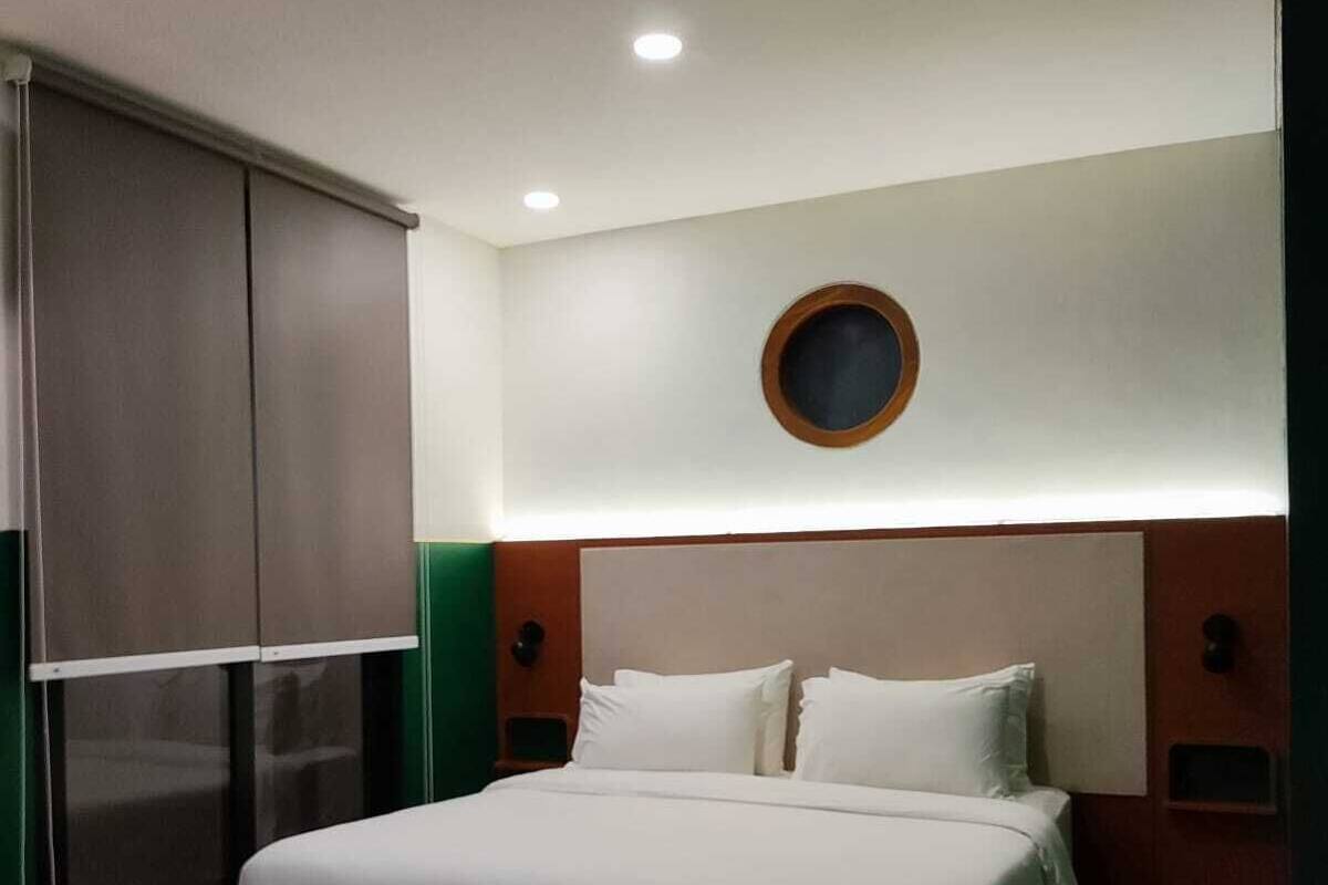 Quarto Executivo, não fumadores | 1 quarto, secretária, secretária adequada para computadores portáteis