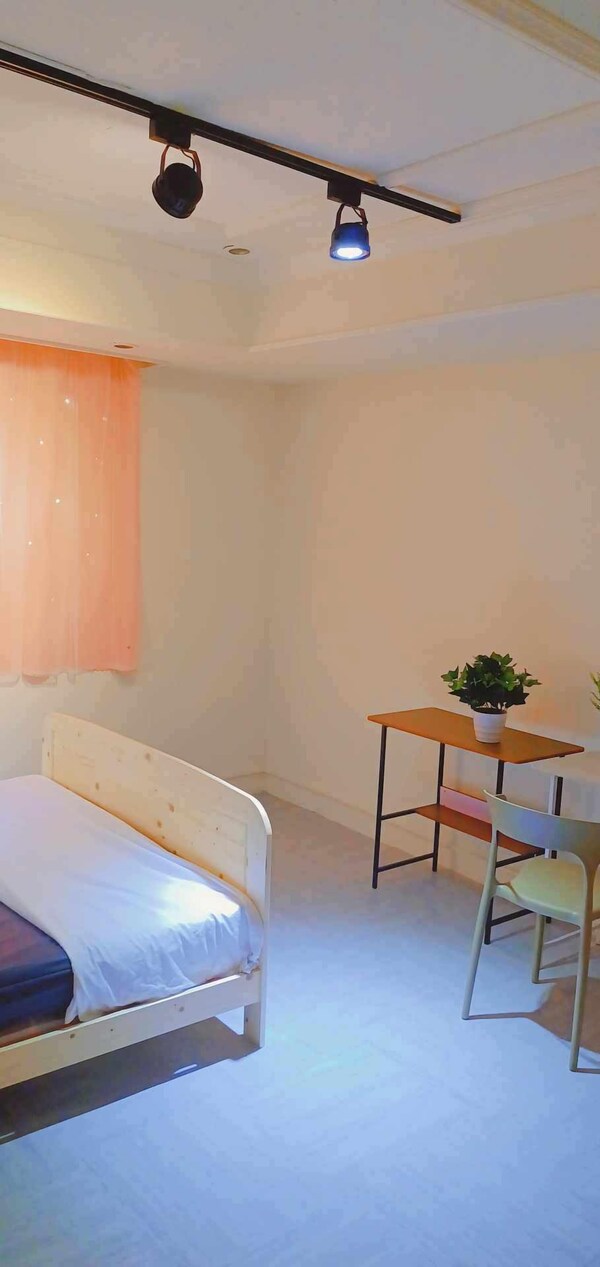 Yourcity Warm Nest - Taipei 101 And Big Dome Large Space & Sleeps 8 People - Taiwan