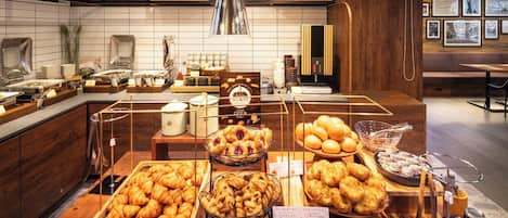Pequeno-almoço tipo buffet diário incluído