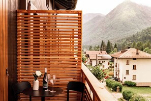 Quarto casal ou duplo, vista para o vale | Terraço/pátio