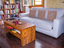 Apartamento Básico | Sala de estar