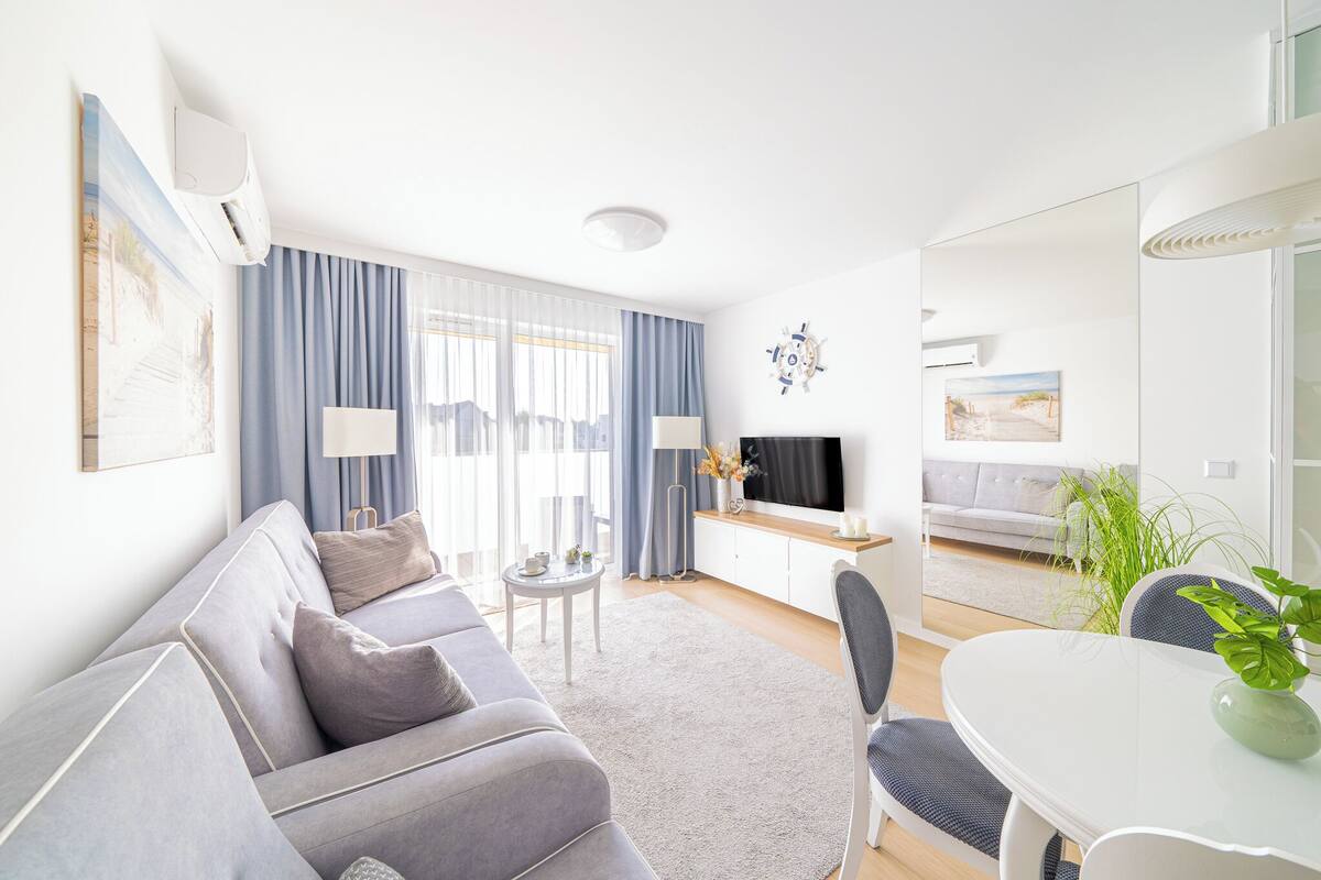 Apartamento, kitchenette, vista para o pátio | 1 quarto, cofre no quarto