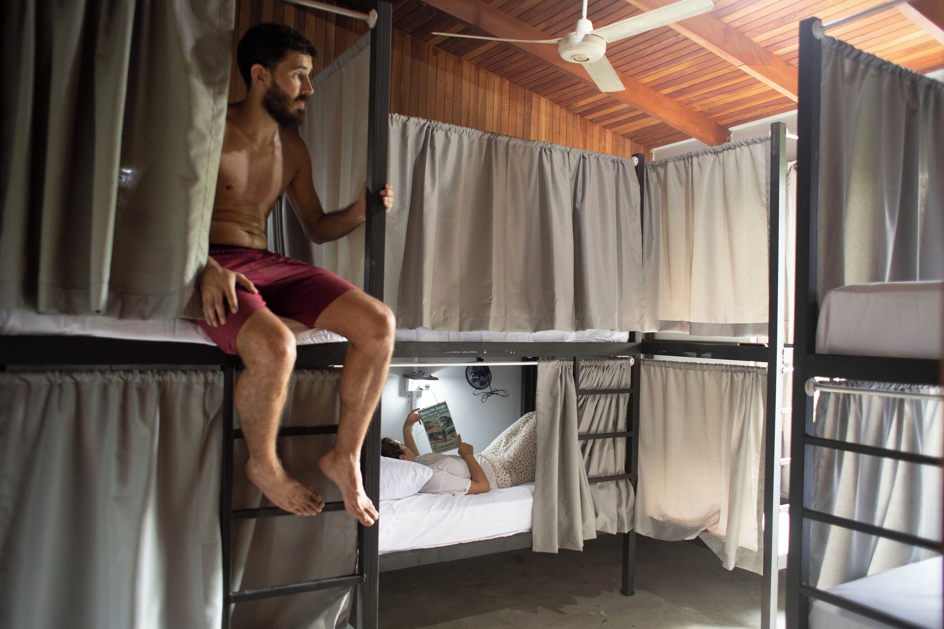 Quarto Duplo Comfort | Casa de banho | Um polibã, sabão, papel higiénico 