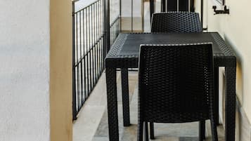 Quarto Deluxe | Terraço/pátio interior