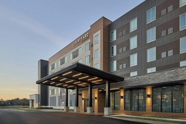 Courtyard By Marriott Huntsville-madison - Huntsville, AL