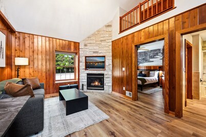 Spruce and Shore Motel