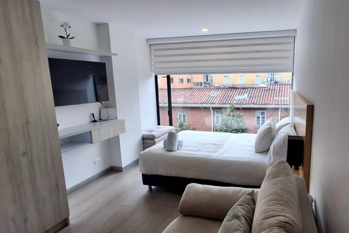 Apartamento Presidencial (TH01I) | 1 quarto, com decoração personalizada, secretária