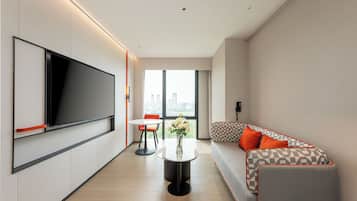 Suite, 1 quarto | Cortinas/cortinados opacos, Wi-fi grátis, roupa de cama fornecida