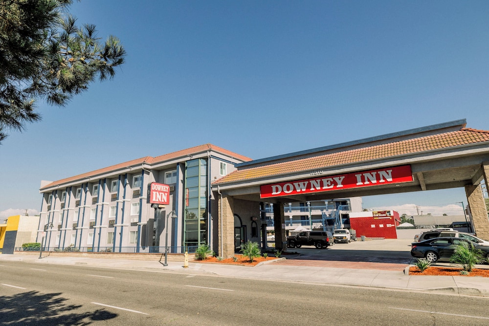 Downey Inn - Pico Rivera