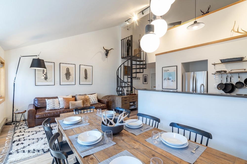 Telluride Ski Resort Co - Vacation Rentals - Telluride, CO