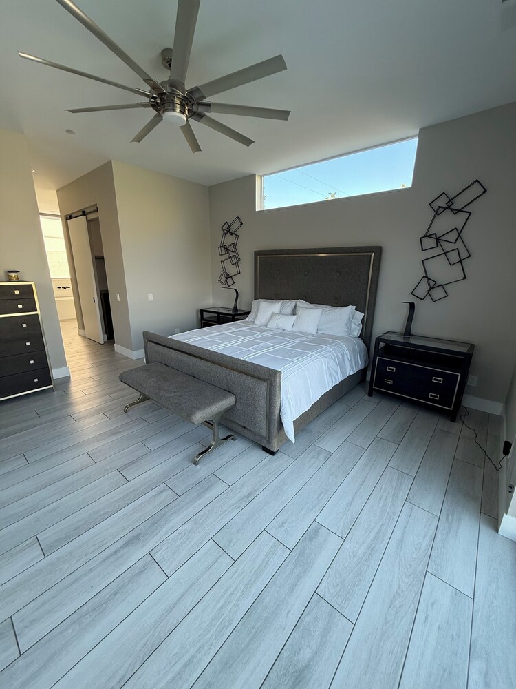 Modern Lovely 4-bedroom house in Bermuda Dunes with Pool - Bermuda ...