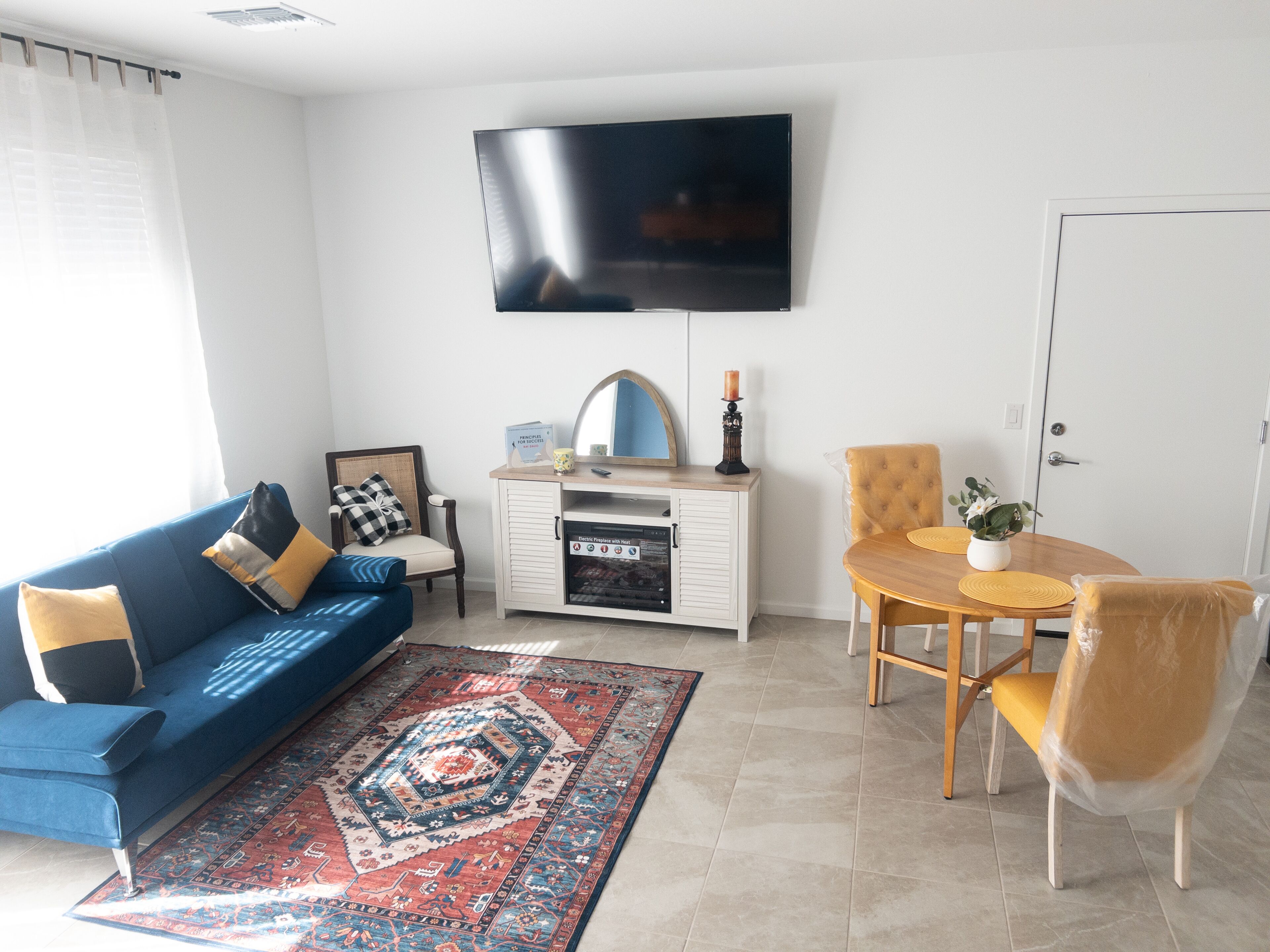 Cozy 1-bedroom Getaway With 2 Comfy Beds  Perfect For Relaxation! - 아본데일
