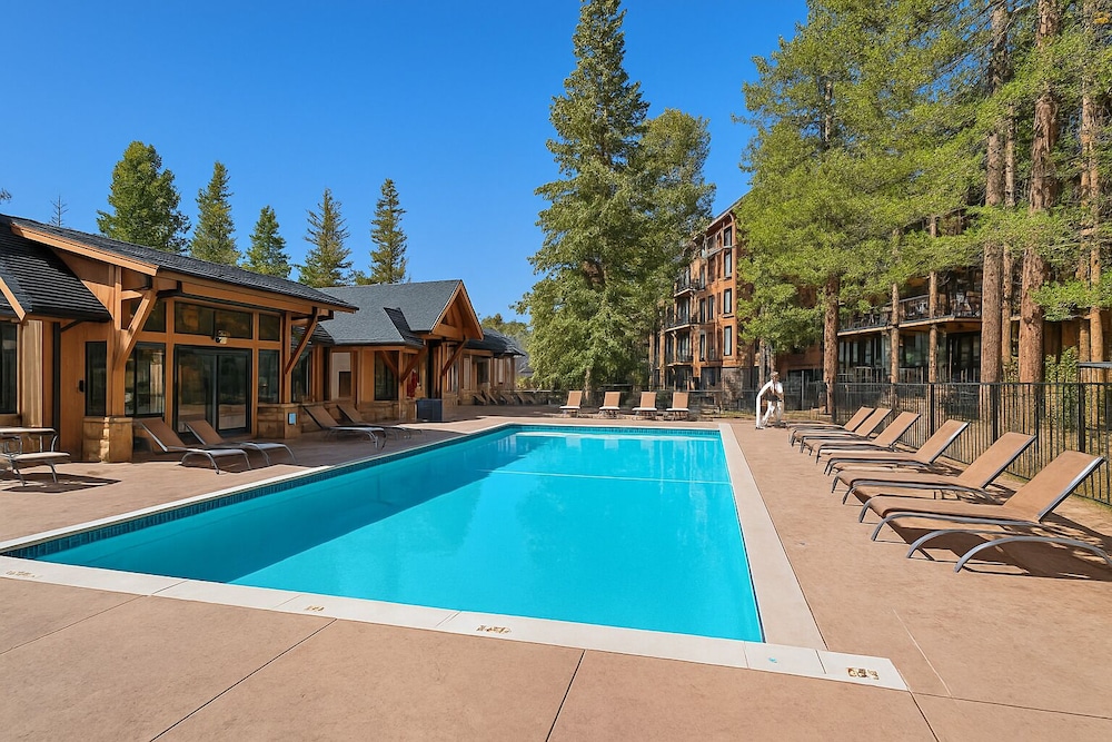 Breckenridge Ski Resort Co Vacation Homes - The Lift - Breckenridge, CO