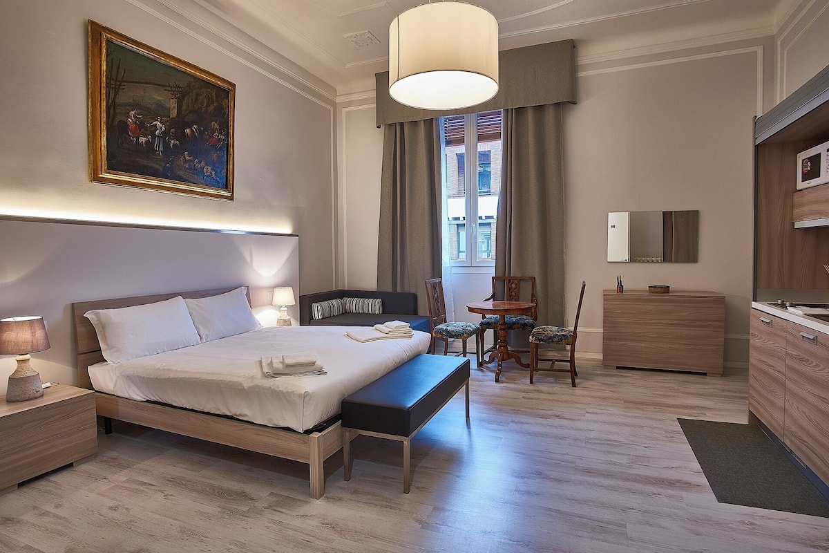 Apartamento conforto, 1 cama Queen e sofá-cama | 1 quarto, cortinas blackout, ferros/tábuas de passar roupa