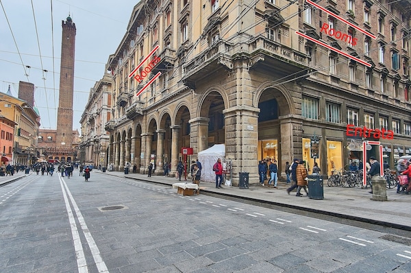 Cuore Di Bologna Suites - Bologna