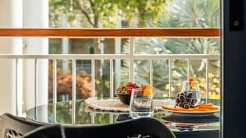 Apartamento, vista para o jardim | Interior