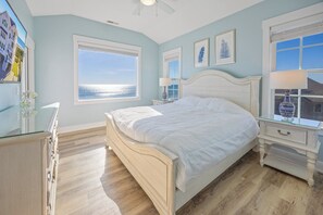 Oceanfront, Dog Friendly 10BR Home in Hatteras with Elevator, Pool, Hot ...