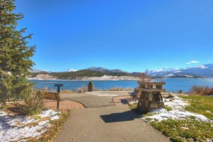 Apartamento em Condomínio Fechado, 2 quartos | Terrenos do alojamento